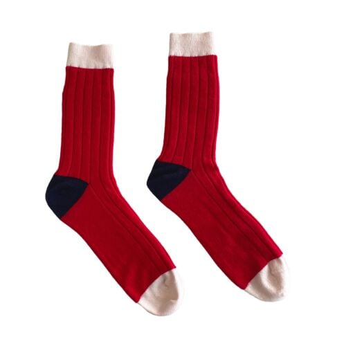 Red Cashmere Shawls & Blanket Wraps | The Travelwrap Company