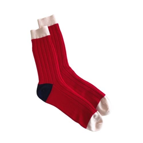 Red Cashmere Shawls & Blanket Wraps | The Travelwrap Company