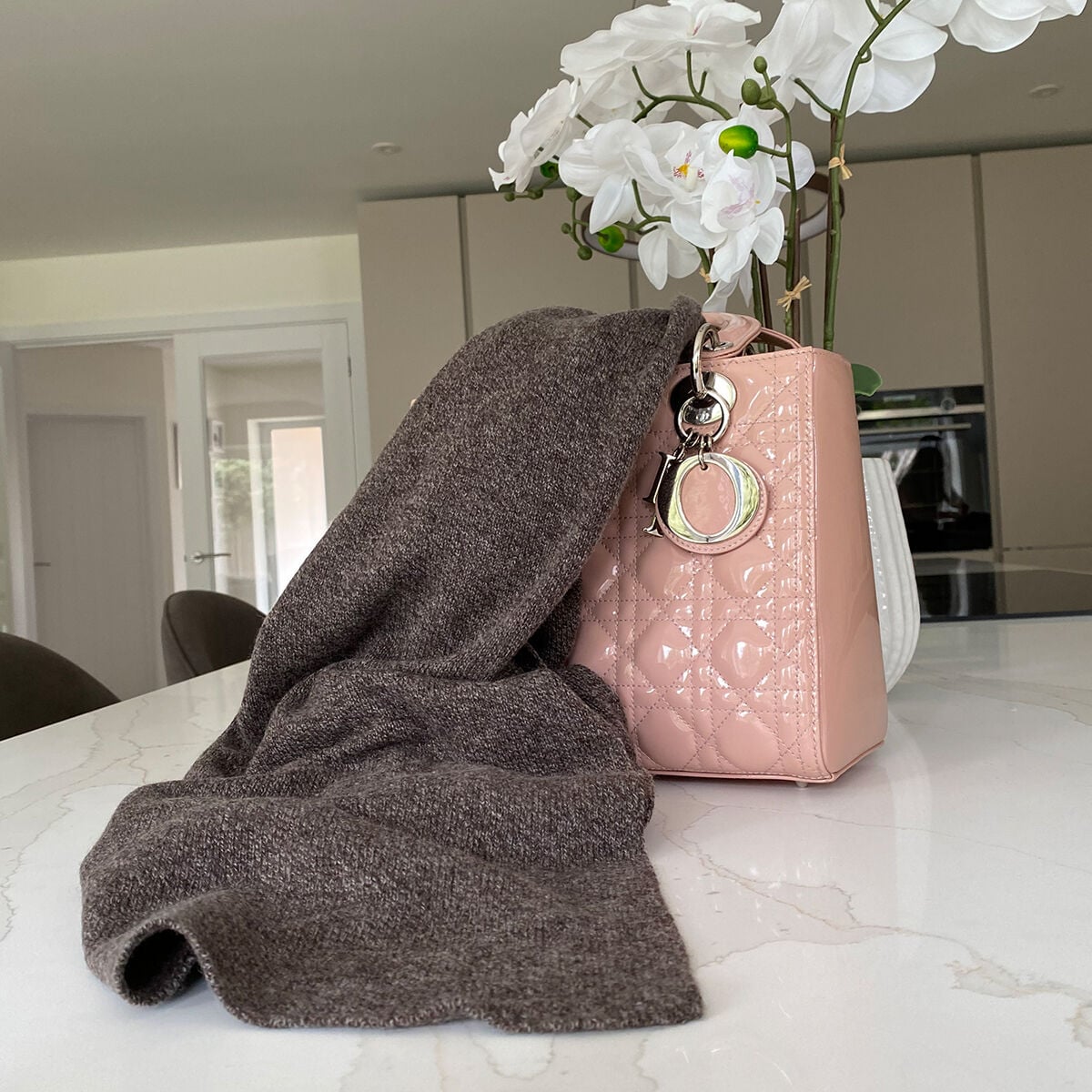 Brown Fizz Cashmere Scarf | The Travelwrap Company
