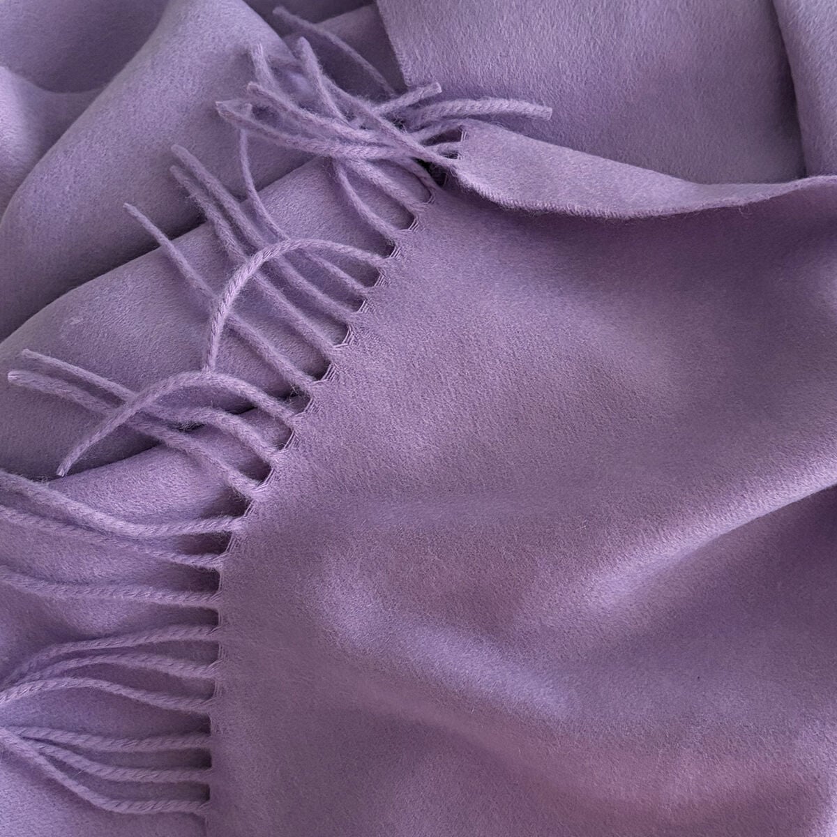 Woven Lilac Cashmere Scarf | The Travelwrap Company