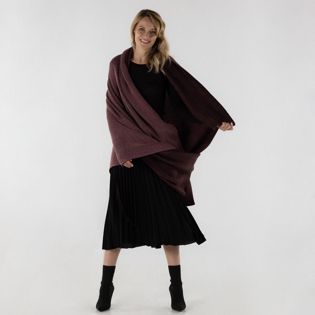 Shore Pink Cashmere Blanket Wrap | The Travelwrap Company