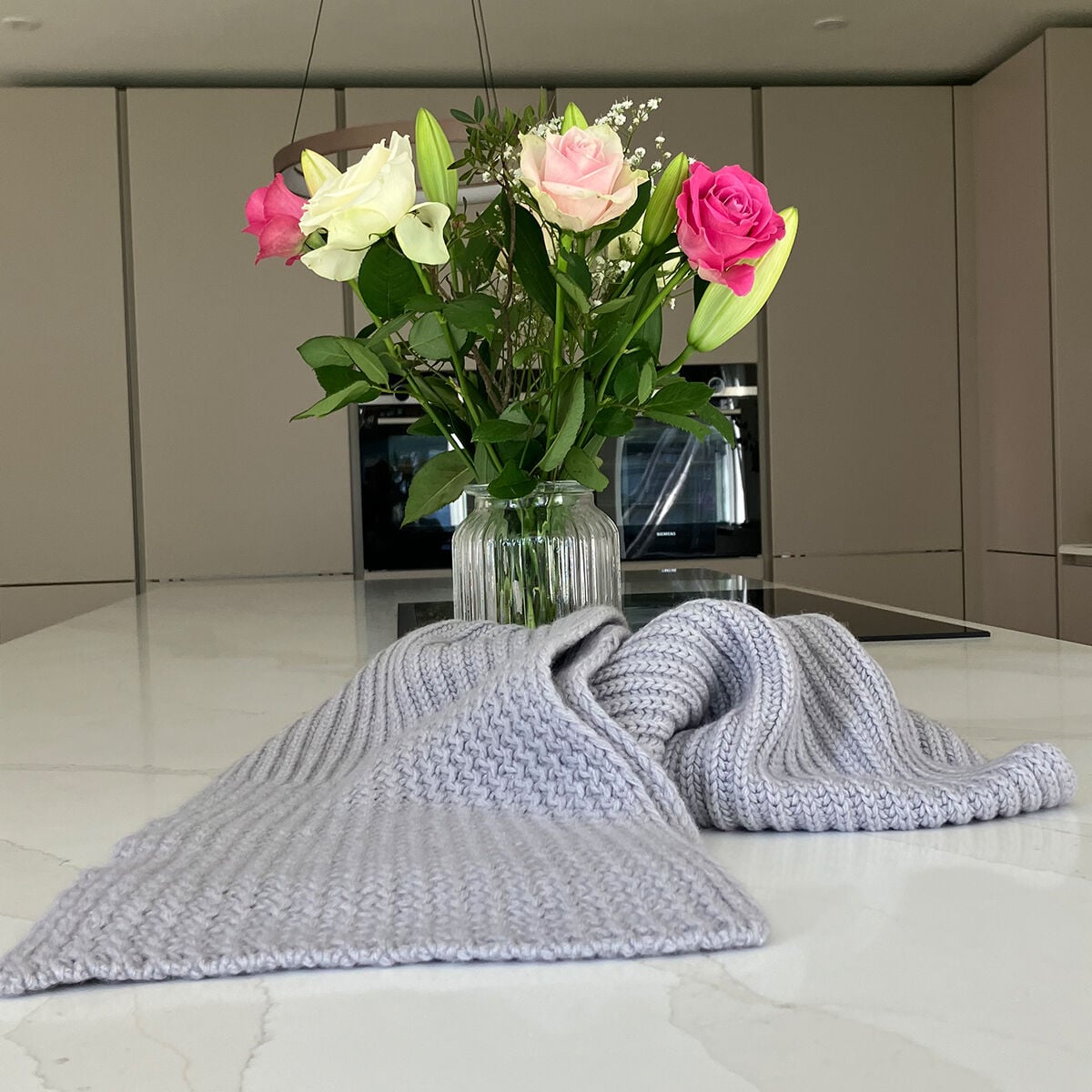 Silver Grey Extra Chunky Knit Cashmere Scarf | The Travelwrap Company